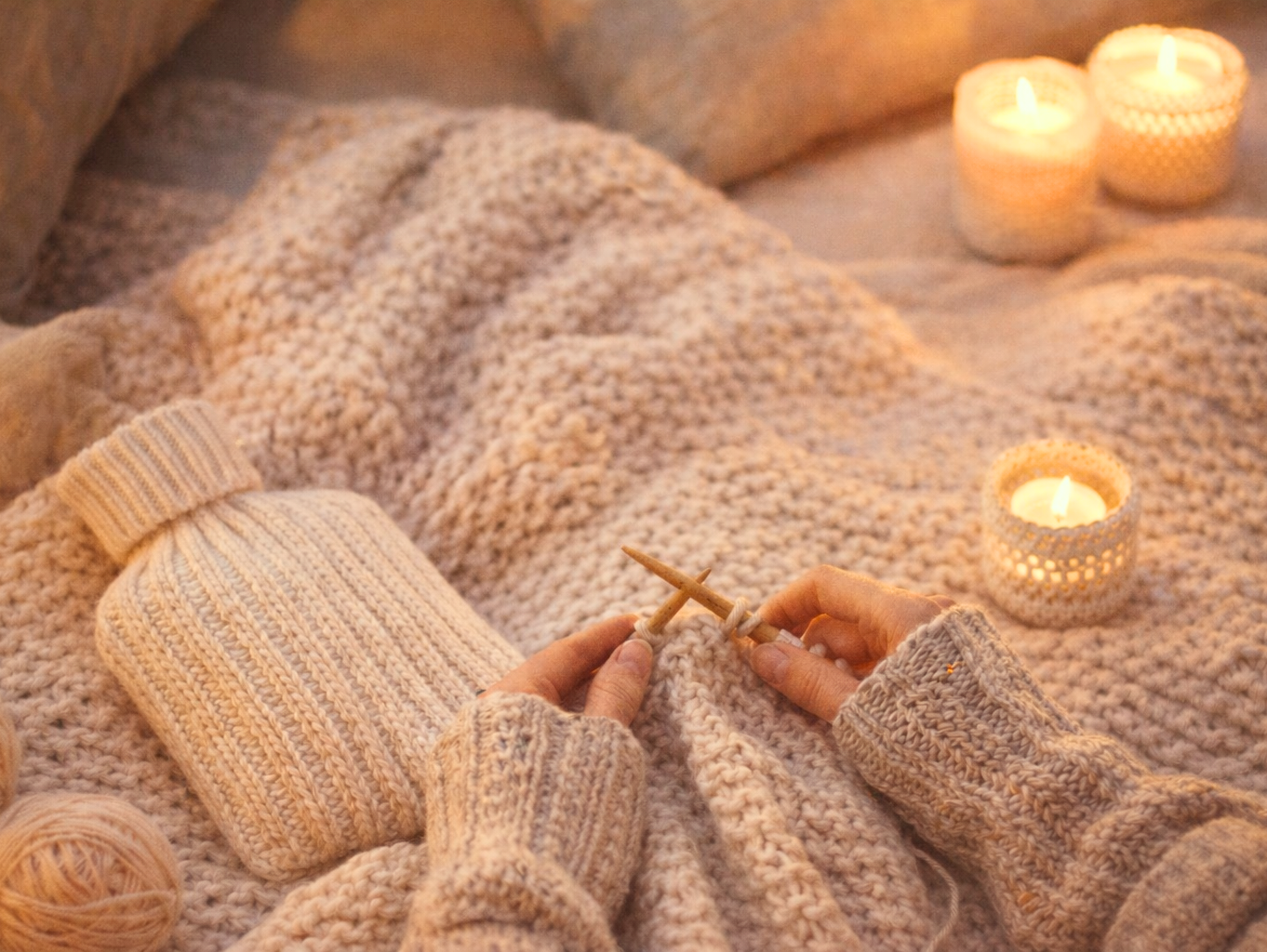 Stitches & Candlelight – Hygge Knitting & Crochet for Winter